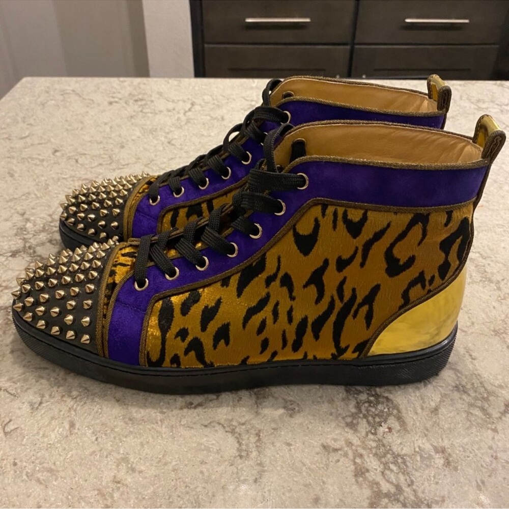 Christian Louboutin Louis Spikes Animal Print Sneakers - Gem